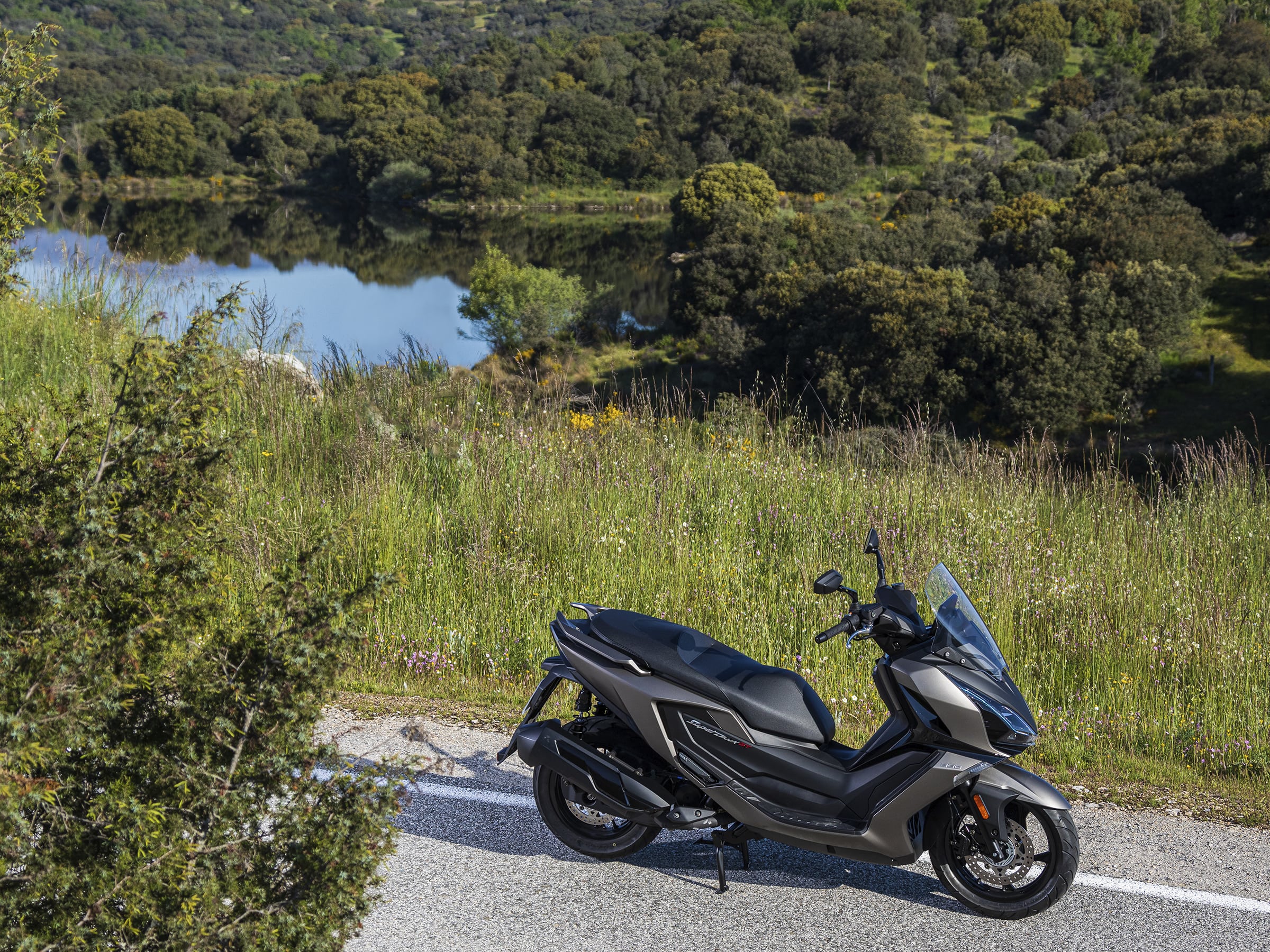 Super Dink 350 TCS KYMCO - Moto Scooter 350 cc