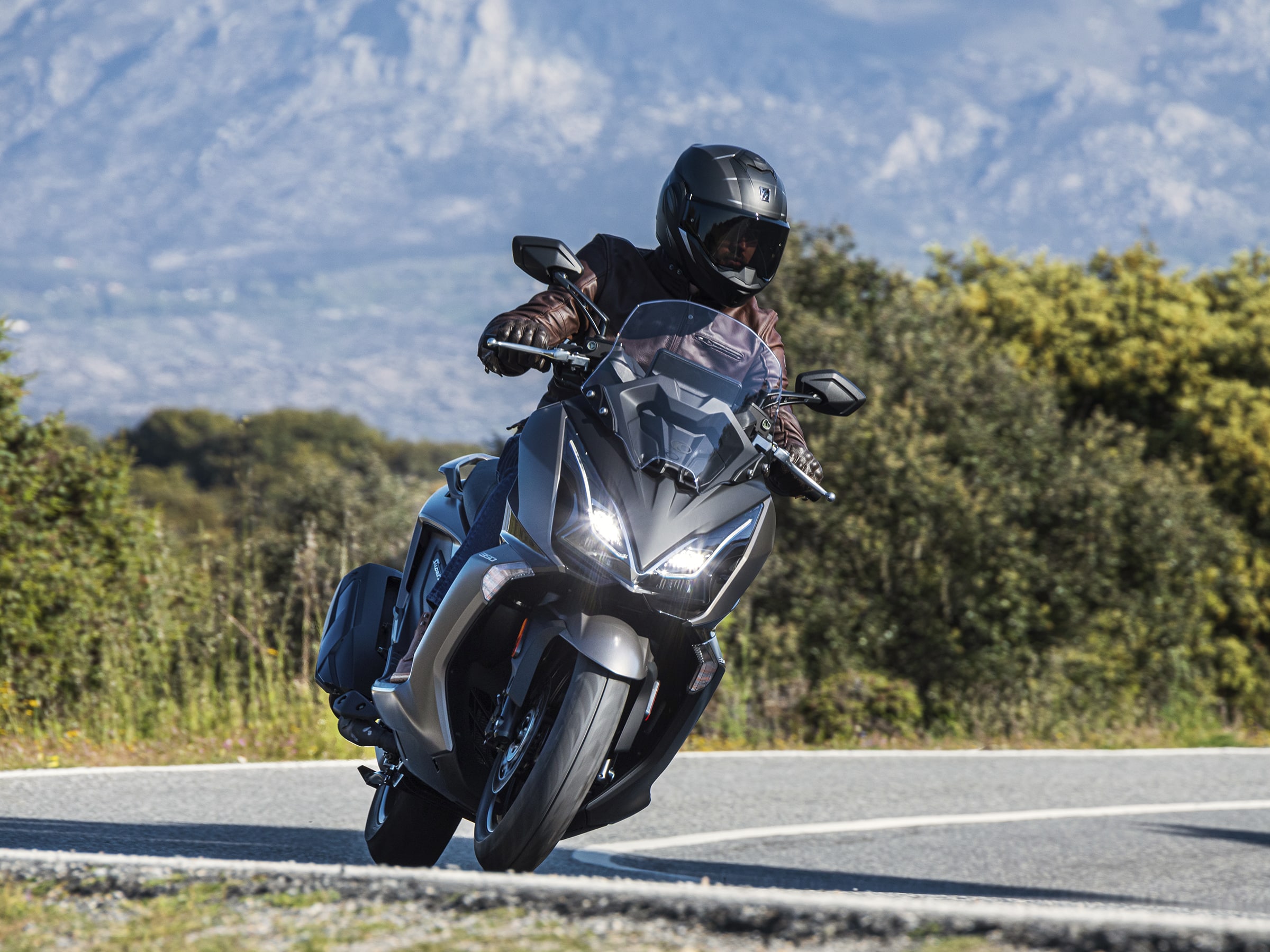 Super Dink 350 TCS KYMCO - Moto Scooter 350 cc