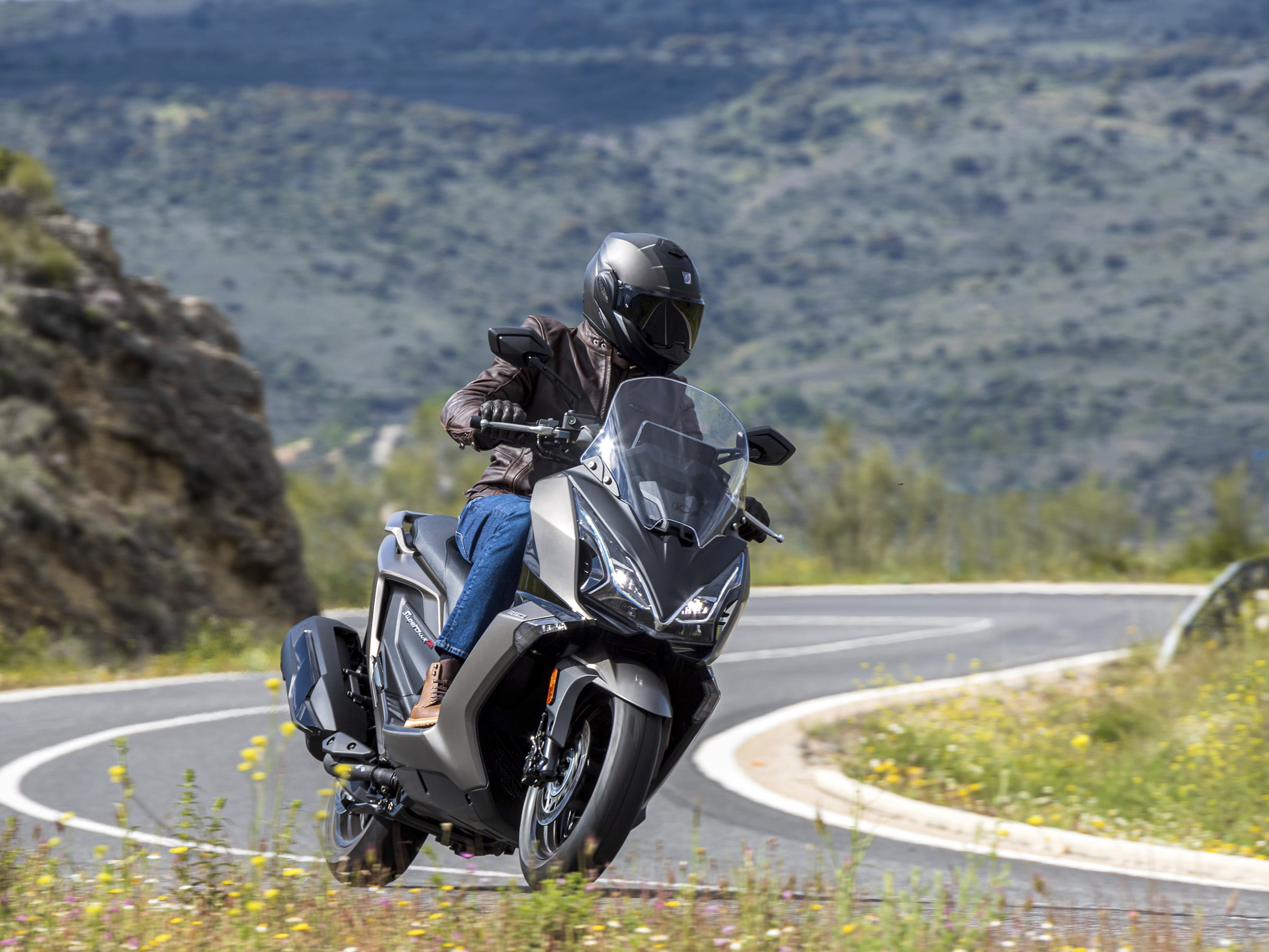 Super Dink 350 TCS KYMCO - Moto Scooter 350 cc